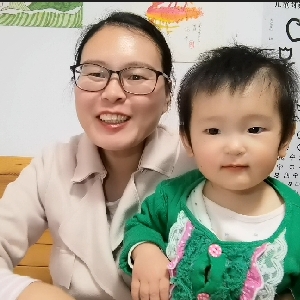 含笑飞儿 