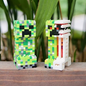 我是苦力怕在睡觉 