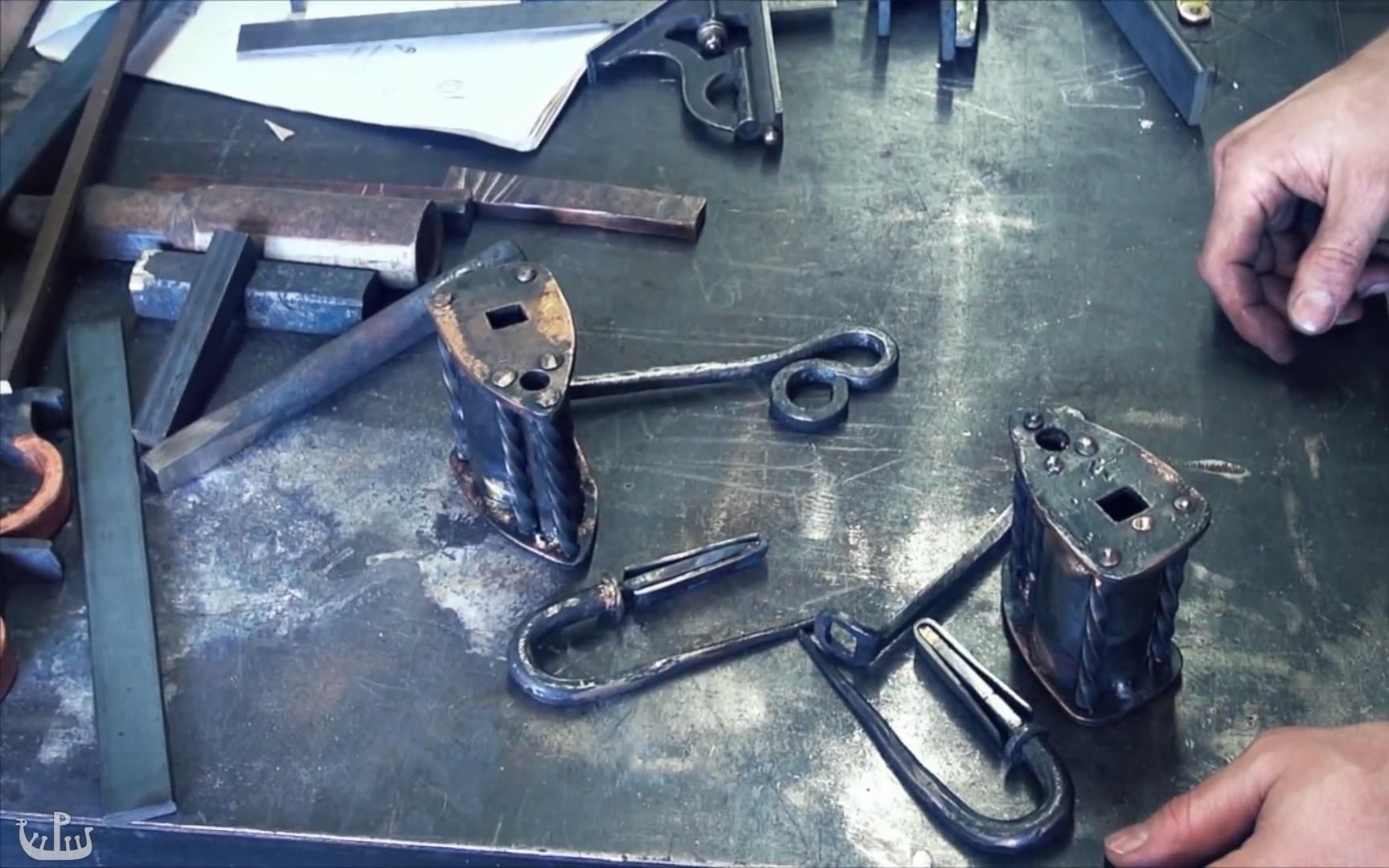 ...制作教程Wolf's Tooth Pattern and Viking Padlock (Forge Diaries- Ep 3)