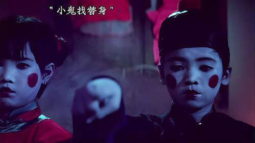 阴气缠身!小女孩竟被小鬼盯上,真实灵异事件令人毛骨悚然