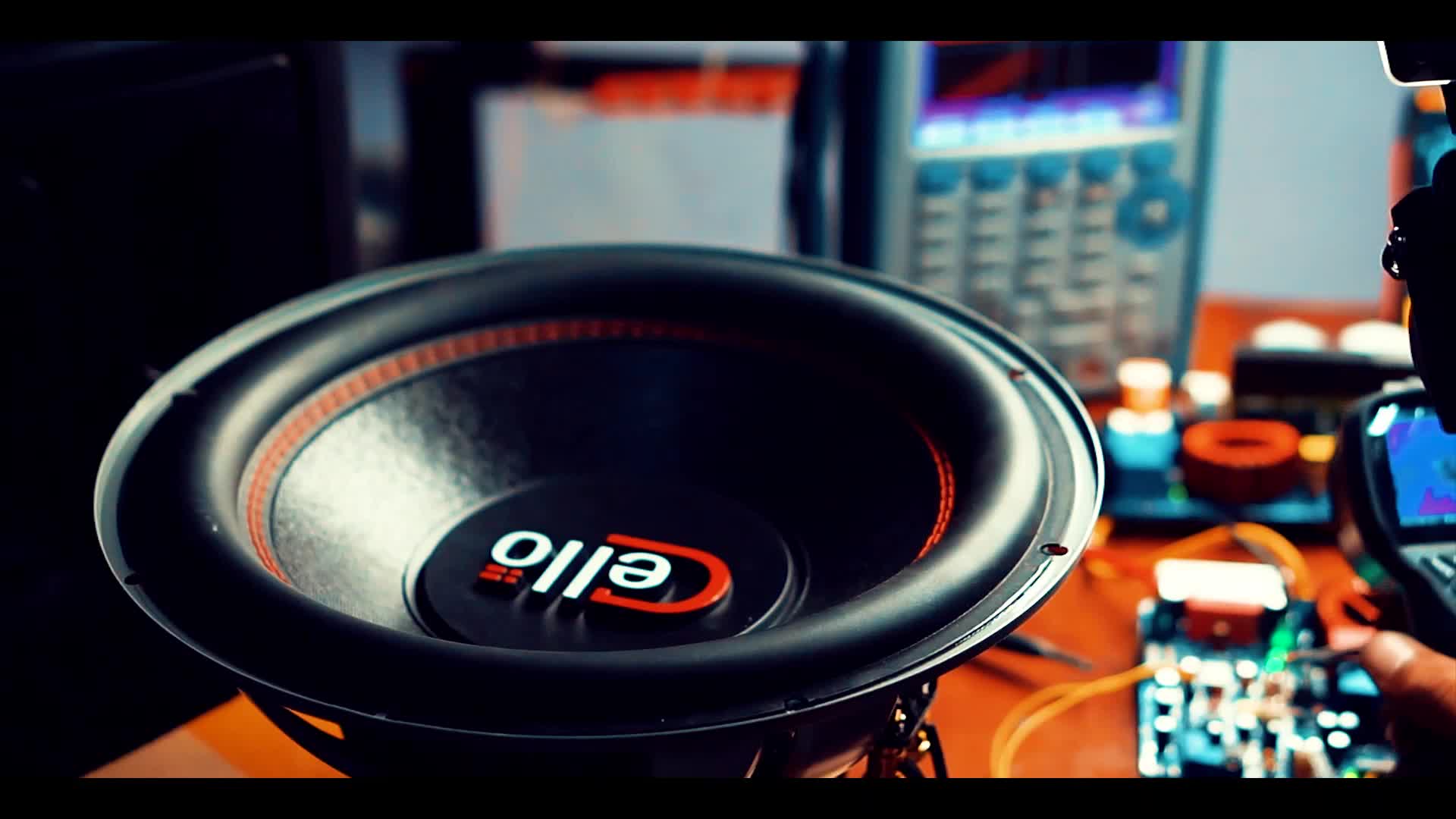 制作一个 D类 音响 放大器 Build CLASS-D IRS20957 High-...