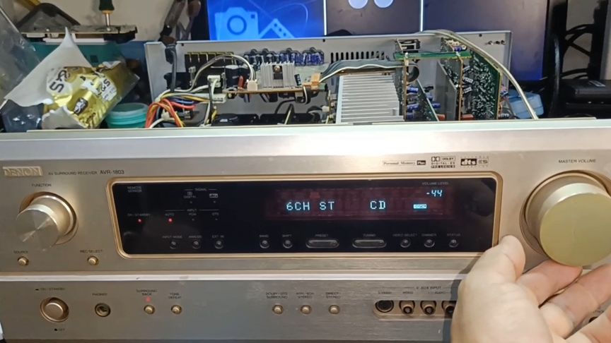 天龙功放AVR-1803不定时保护维修,中途自动关机原因