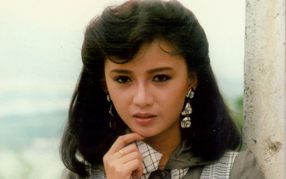 1987吕良伟曾华倩林俊贤刘嘉玲【豪情】主题曲【战场-张学友】及片段
