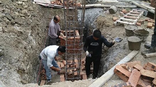农村建房,这样的基础建八层都不成问题!