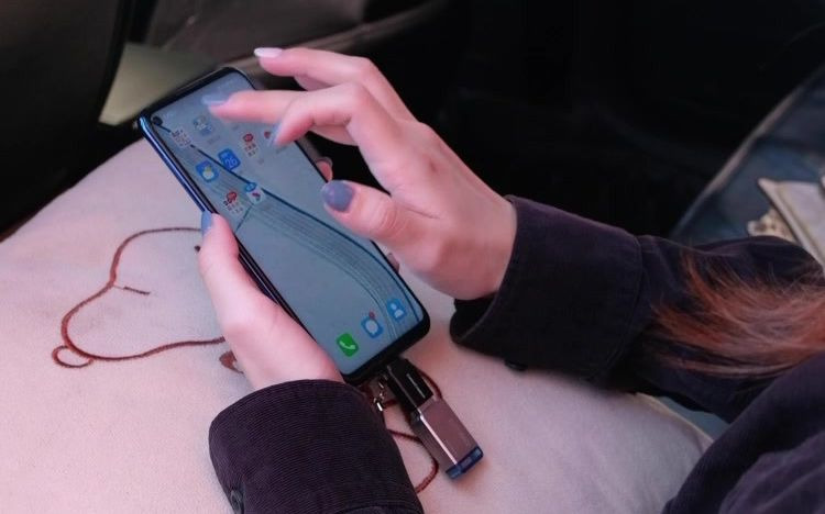 Type-C 转USB转接器,手机电脑的好帮手。