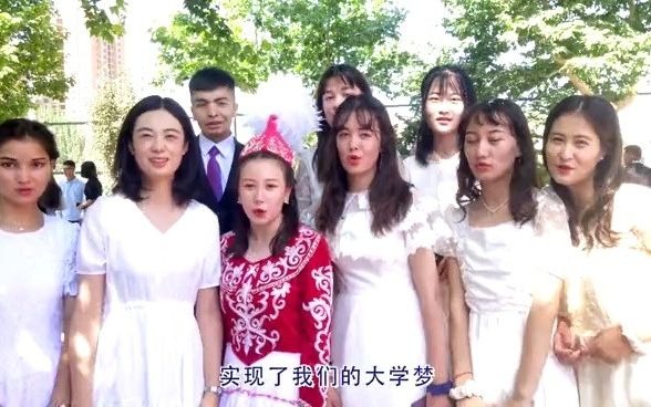 ...项目实施半年,新疆喀什叶城二中的孩子们从毕业典礼现场发来的反馈