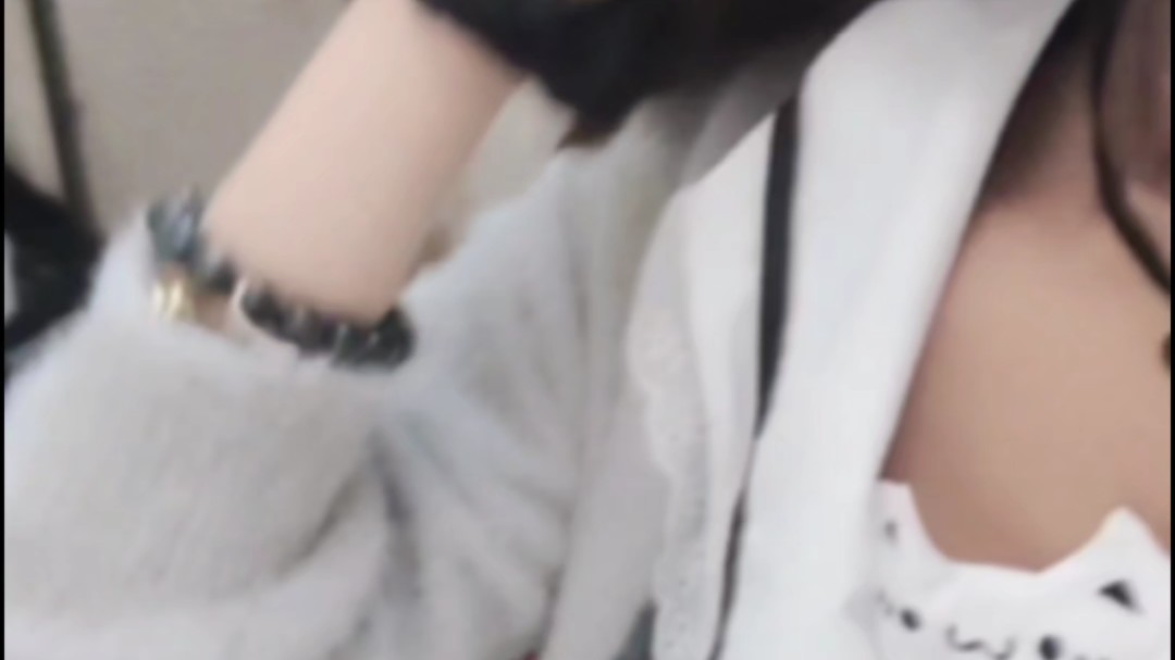 卡…卡卡卡了的jiojio
