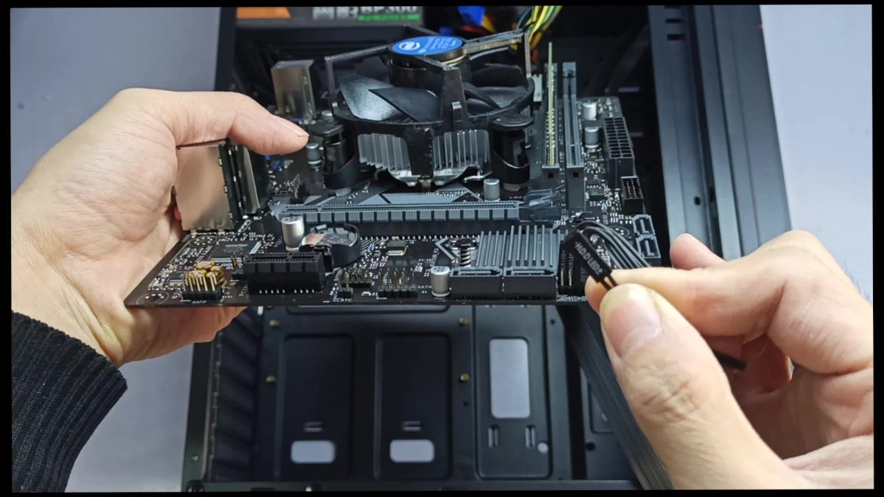 2020年设计绘图双屏电脑配置推荐:i3-9100F+8G+GT1030+240G SSD