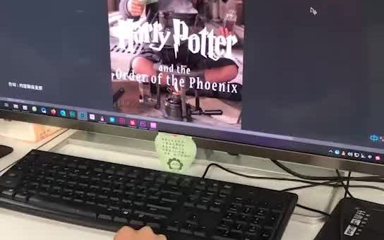 【ps教程】去除海报上的文字还不简单吗?说好的倒立洗头了