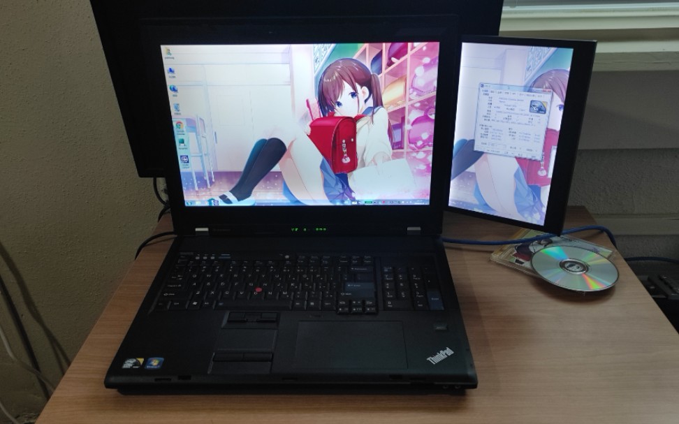 带你看看:自带两个屏幕,数位板,校色仪的笔记本电脑ThinkPad W700ds