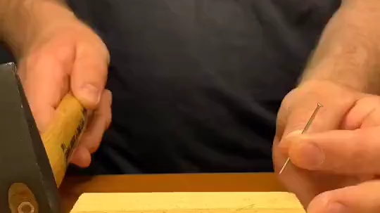 今天教大家怎么正确使用老虎钳