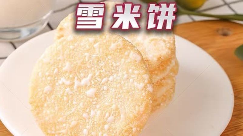 老人不顾危险在自家房顶种植庄稼,结果差点酿成大祸!