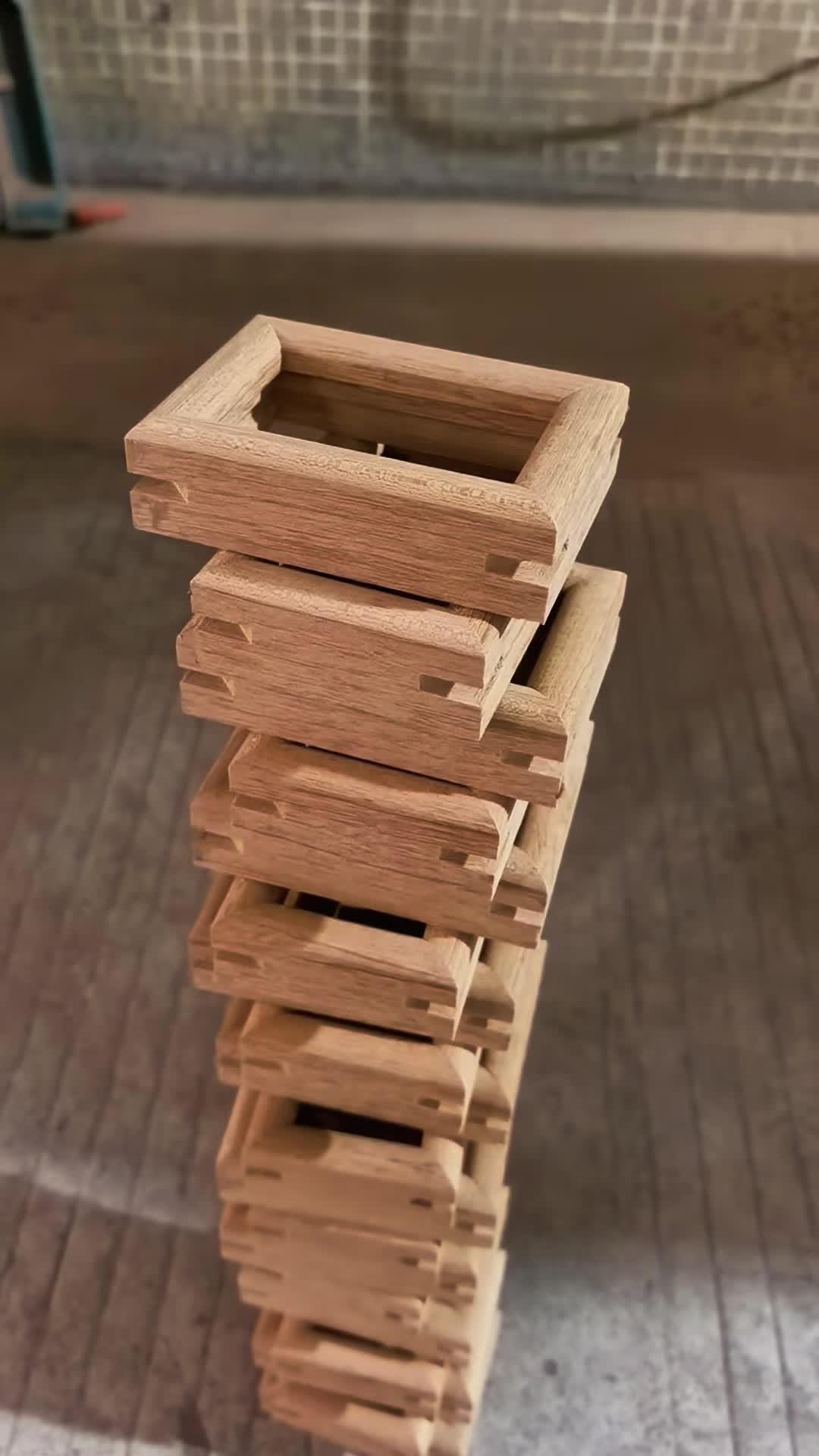 #实木画框制作 #柚木画框 #榫卯结构制作 #小相框摆台