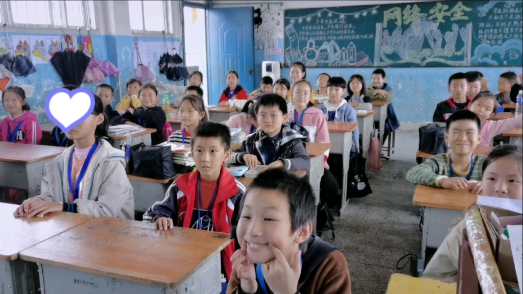 教室 室内操《听我说谢谢你》