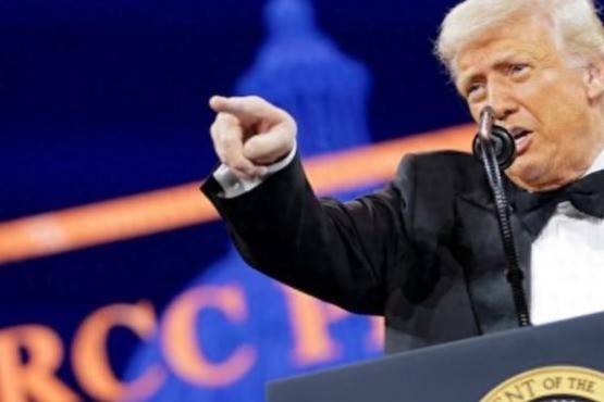 特朗普下最后通牒:立即辞去总统职务并离境,否则后果自负!