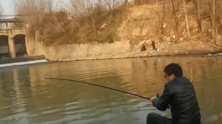 可视钓鱼竿怎么锚鱼带摄像头的锚杆怎么用视频教程