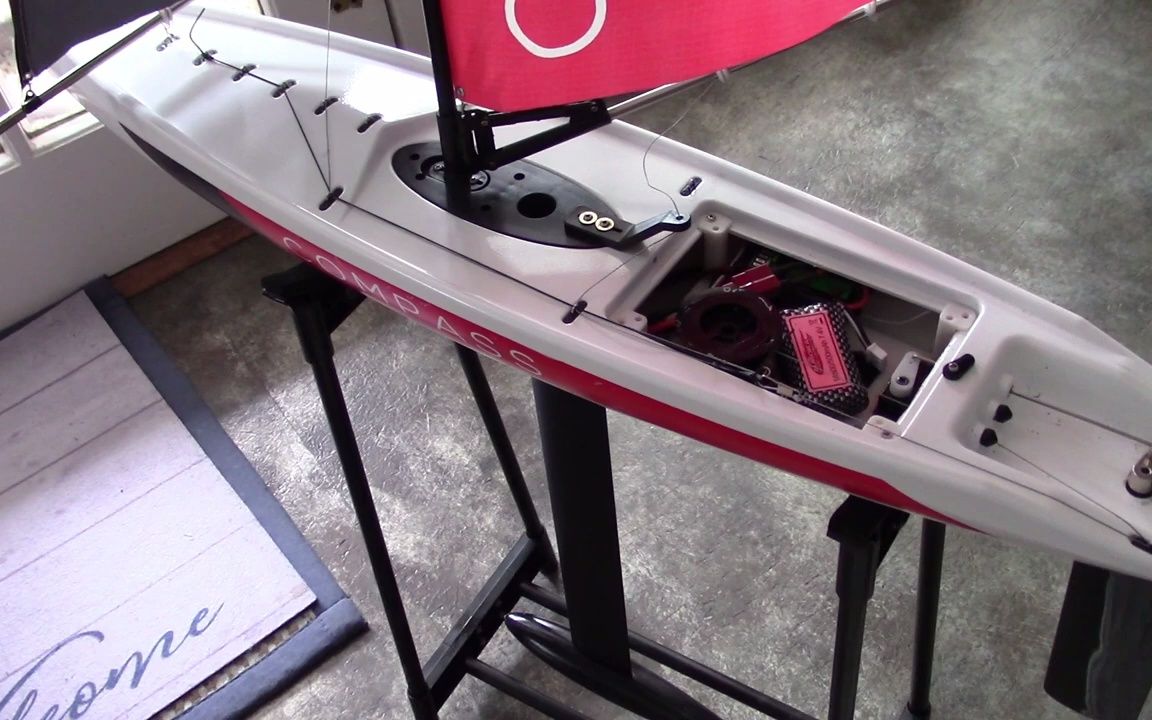 RC Yacht 指南针遥控帆船模型 改进