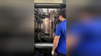 注塑机如何换模具,一个人如何换大吨位模具