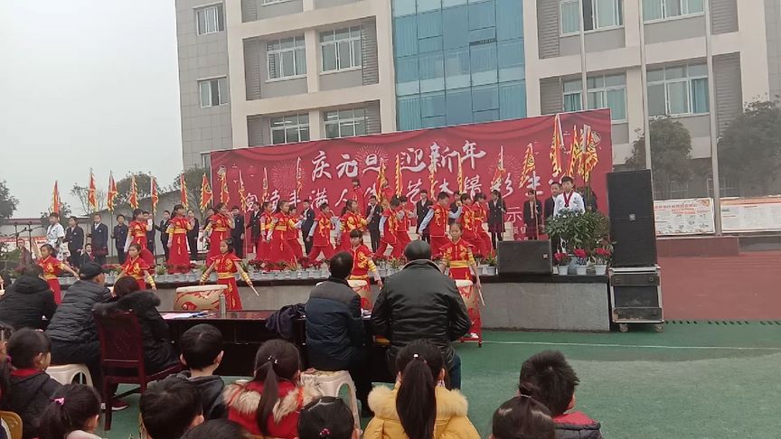 经典诵读《满江红》