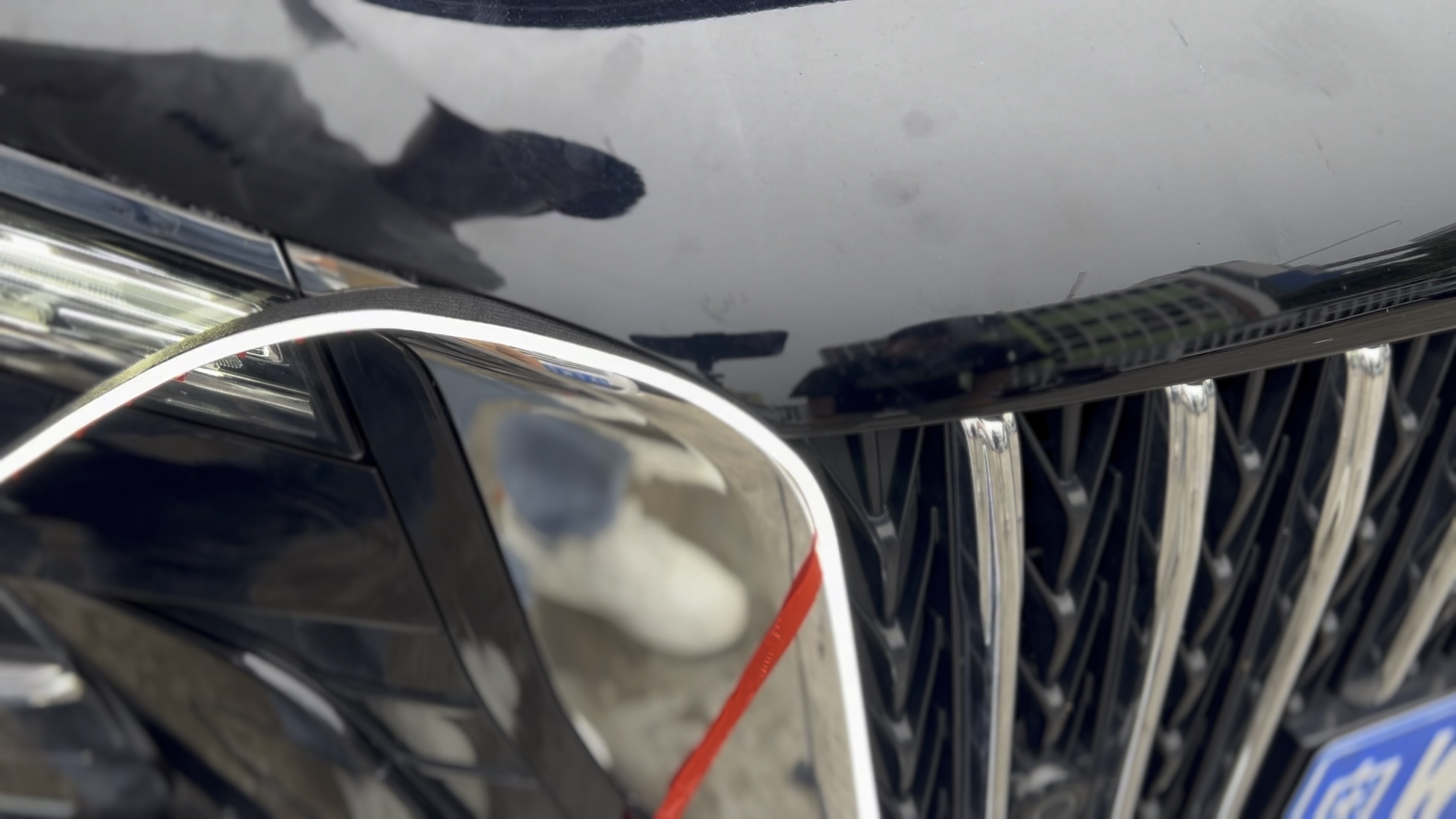 今天给网友安装多模式U型灯