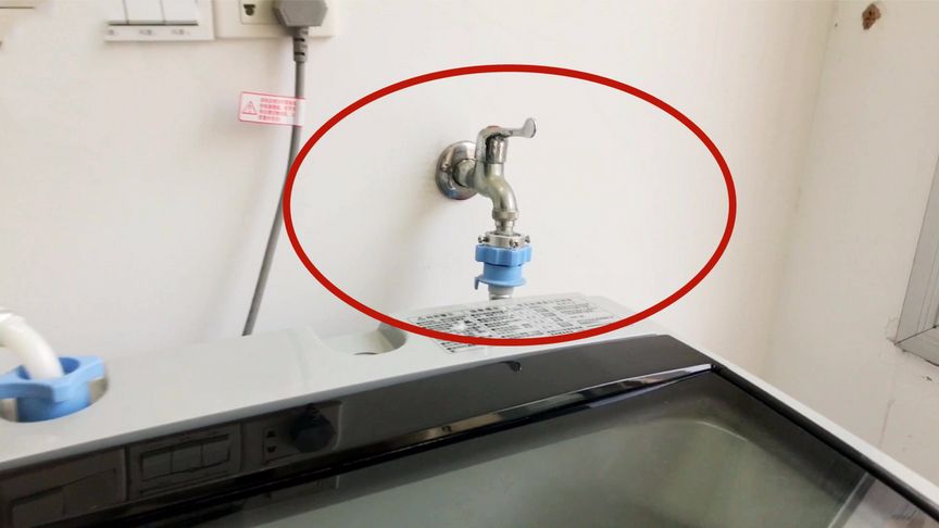 全自动洗衣机不用时,水龙头要关吗?多亏家电老板叮嘱,长个记性