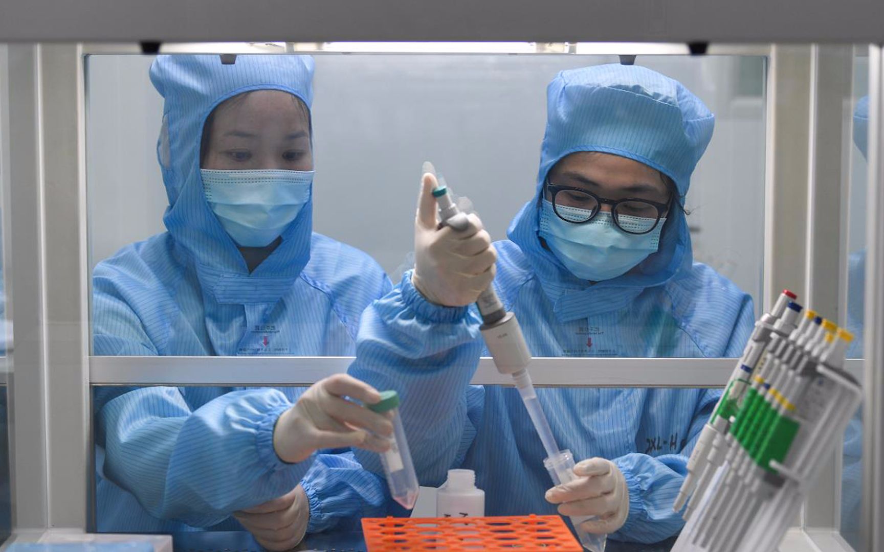 秋冬到了,中国新冠疫苗准备好了吗?专家解答