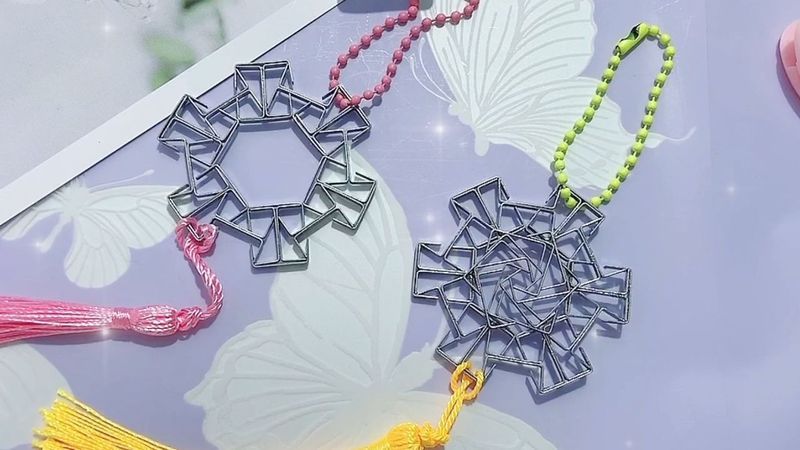 订书钉小挂件的3种做法
