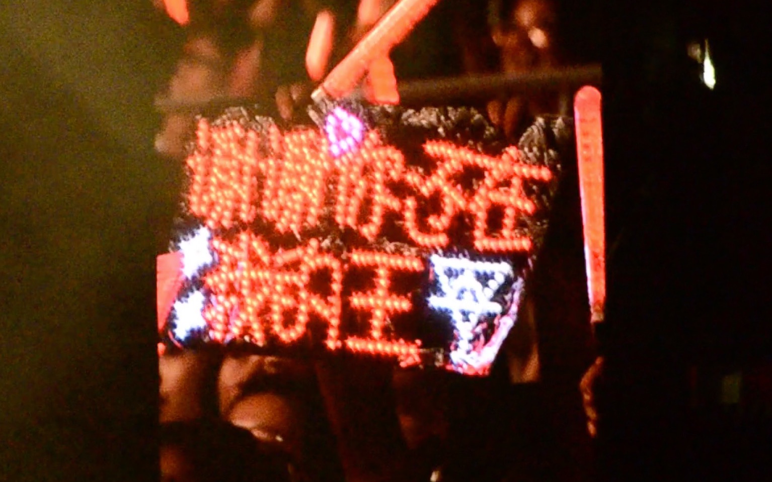 华晨宇2018火星演唱会《WHY NOBODY FIGHTS》最美红海