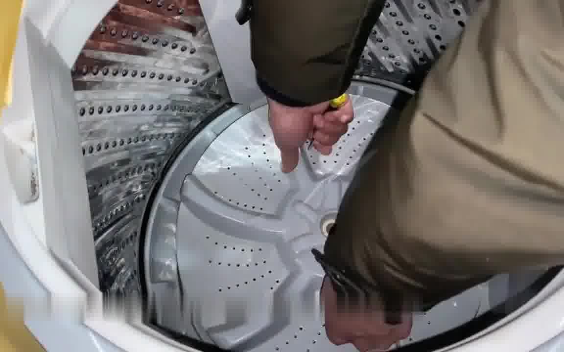 西门子滚筒洗衣机突然不通电是咋回事