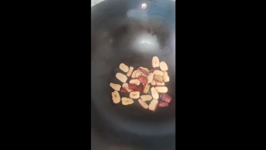 红枣还可以这样炒,这样炒出来的红枣效果更好