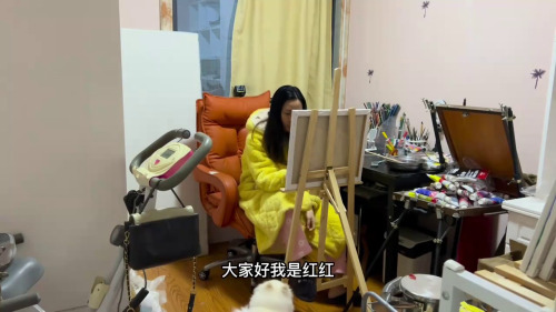 大龄剩女的独居实录,提前过养老生活,宅家画画、做美食喝酒聊天