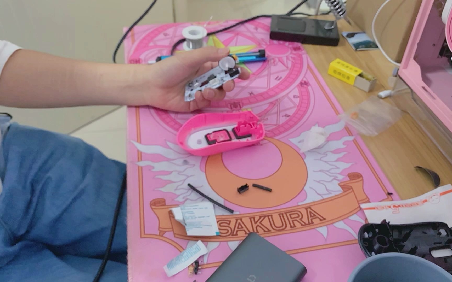 【新人翻车】鼠标按键坏了就得丢?低成本维修雷蛇dva定制版鼠标微动