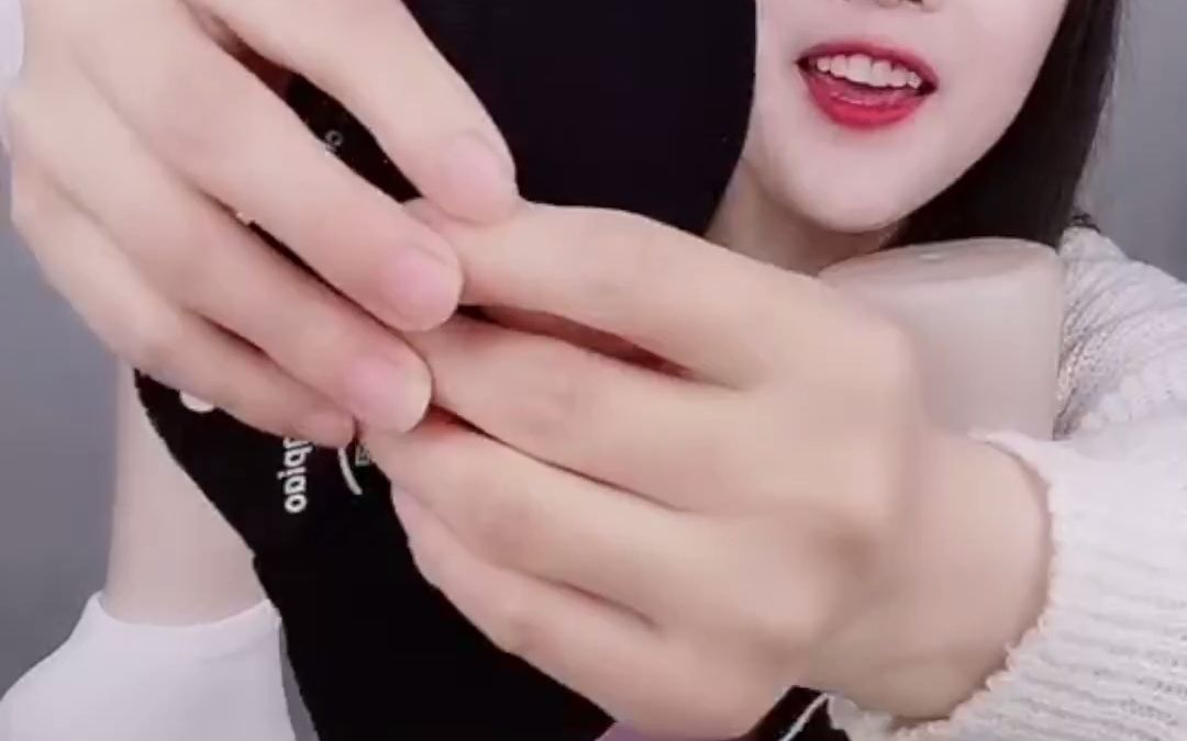 拼多多代播录播3号主播,方夏,家居袜子专场,拼多多多类目可接,可代播...