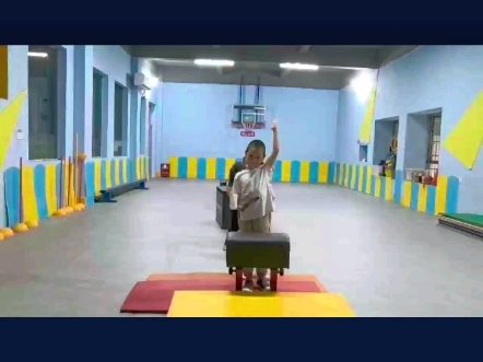 儿童跳马训练,不仅是一项体育运动,更是一种培养儿童自信心、勇气和...