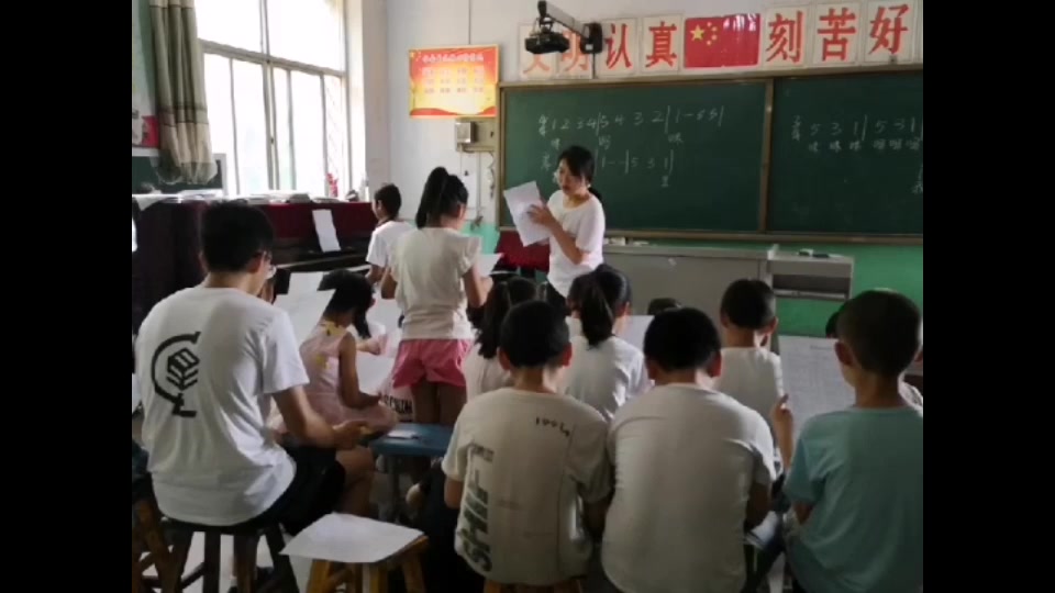 社会实践支教-志愿者采访