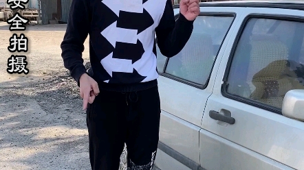 火花塞砸车窗钢化玻璃,真的可以吗?