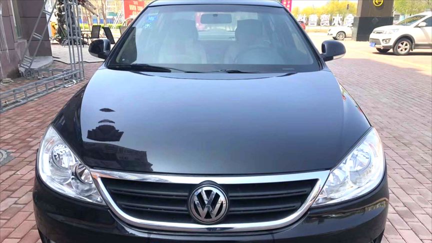 今天带来一款大众朗逸2.0手动挡精品车况,3万左右性价比非常高