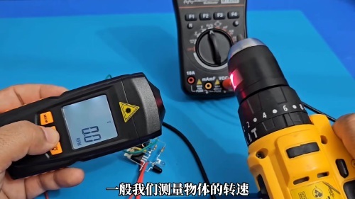 今天才知道给万用表接这个小电路就能测量转速涨知识了