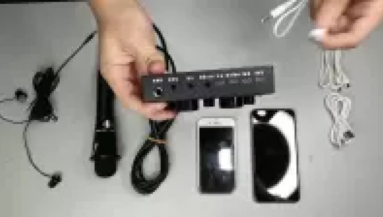 V8声卡两部手机使用安装教程