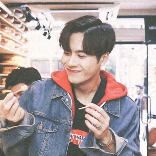 不帅不帅-随便长的 