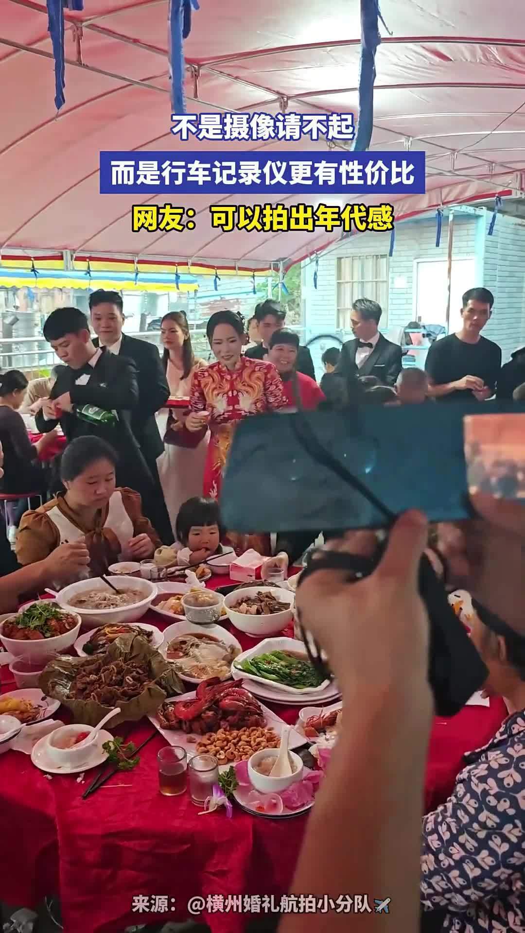 不是摄像请不起,行车记录仪更具性价比,网友:拍出年代感