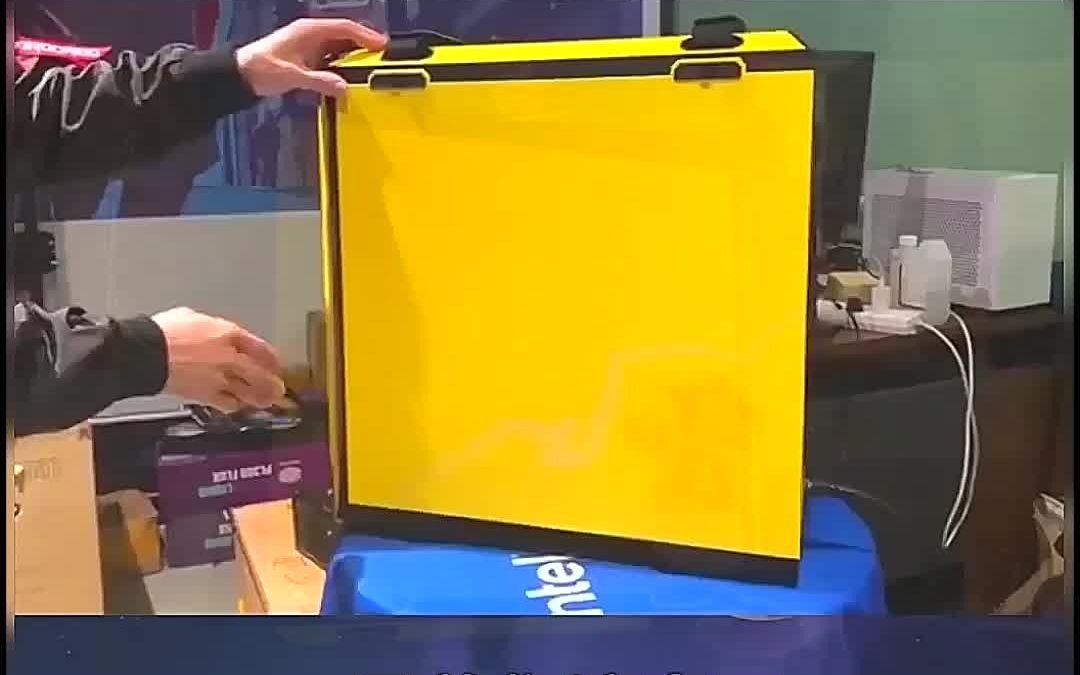 客服被老板打哭64元被群友秒到铭科泰全新超薄英特尔手提笔记本电脑...