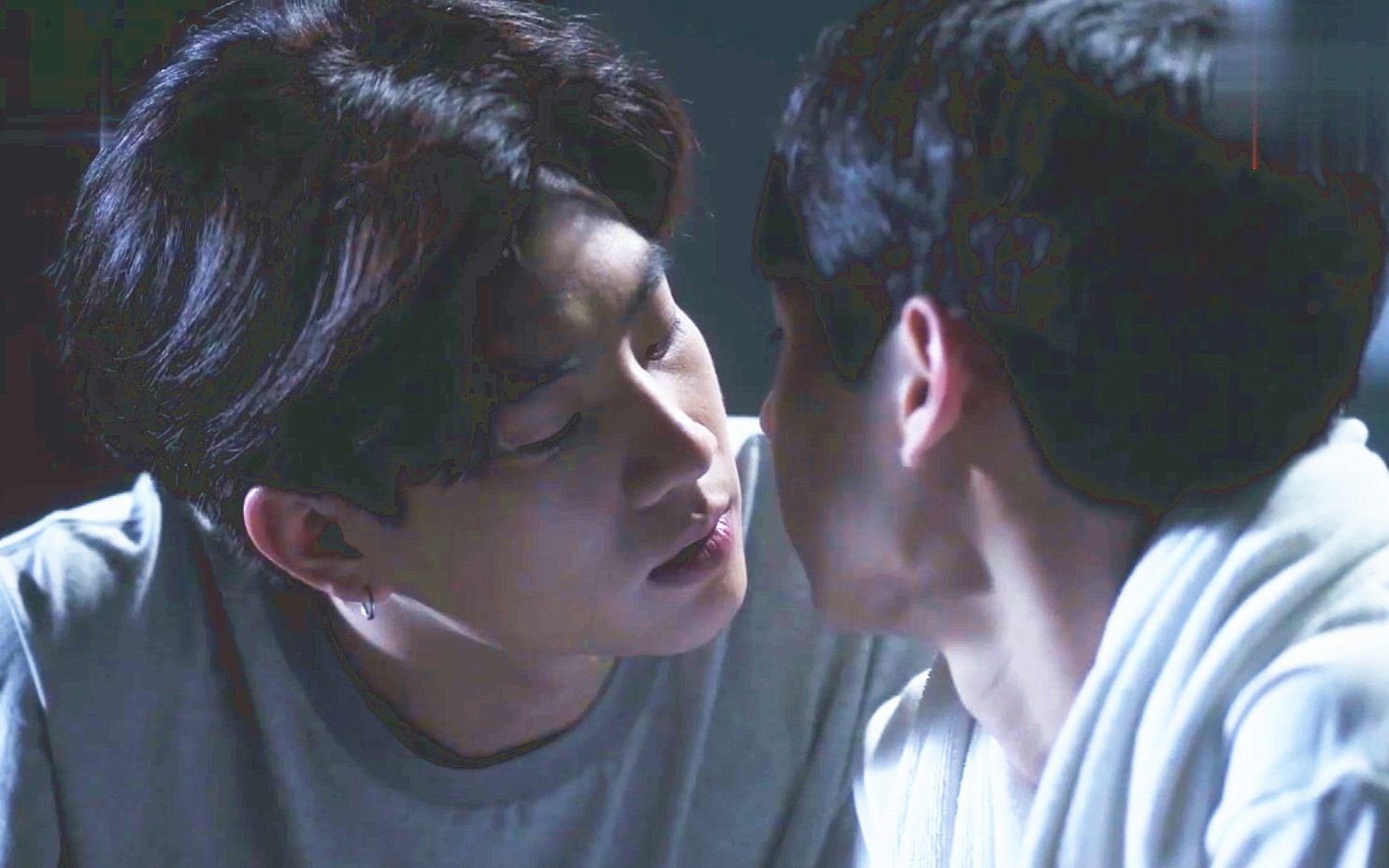 攻受确定关系后,小攻索吻!泰剧《爱情理论》恋爱传播学