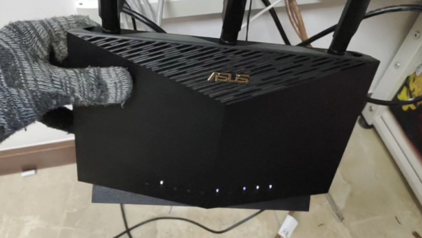 两台华硕路由器有线mesh组网,进行WiFi覆盖