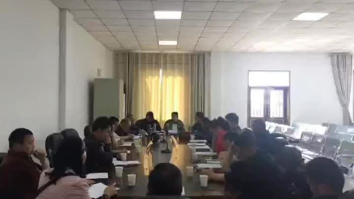 阳光总在风雨后,一优两高的专家组成员历经五年-会议室激烈讨论