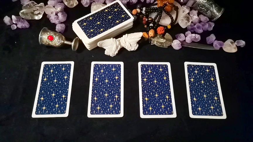缘分塔罗牌:默念双方的名字,看你和他接下来的感情走向是什么?