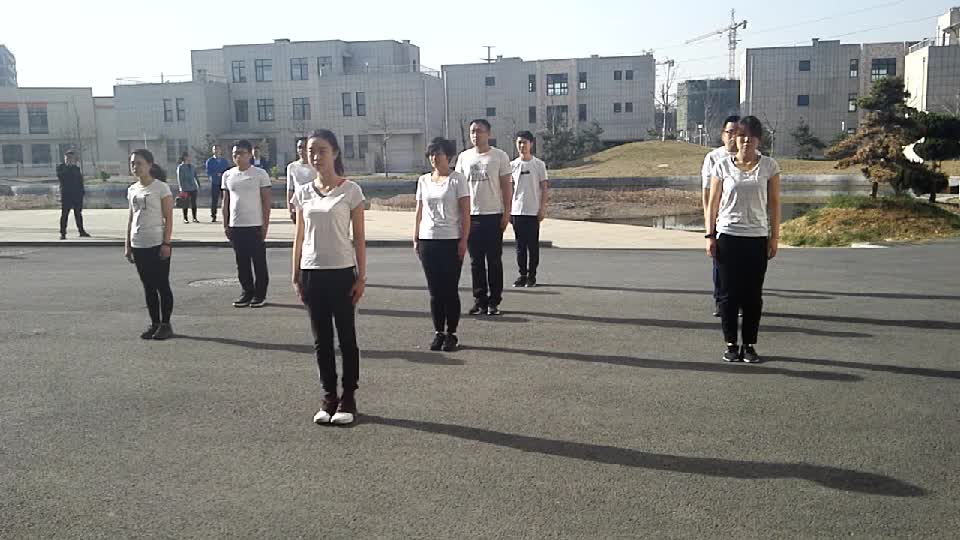 第一节伸展运动