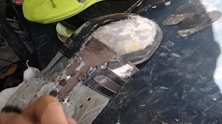 科比老鞋拆底重粘