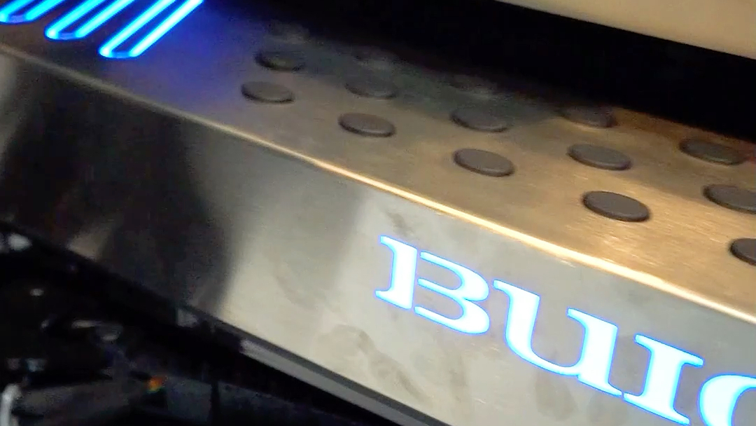 别克GL8轻混改装分享,小改也是爱