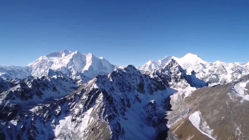 #最美雪山 微信步数其实证明不了你每天的运动量